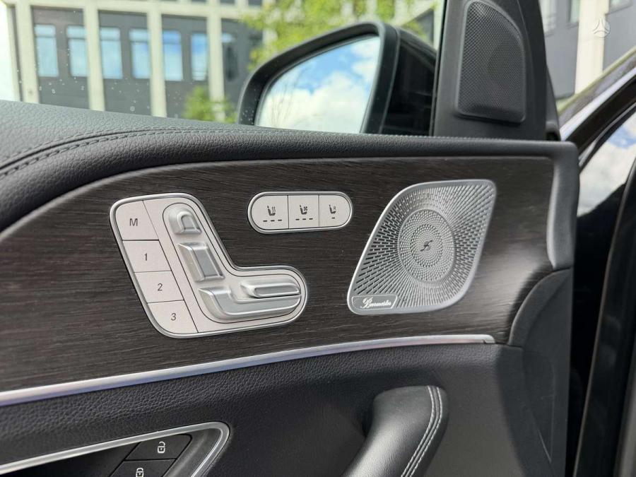Melns Mercedes-Benz GLE 350 2020 Viļņa, ar dzinēja tilpumu 2.93 L un nobraukumu 180 tūkst. km par 58500 €, foto 10 vietnē AUTOMOTO.COM.LV