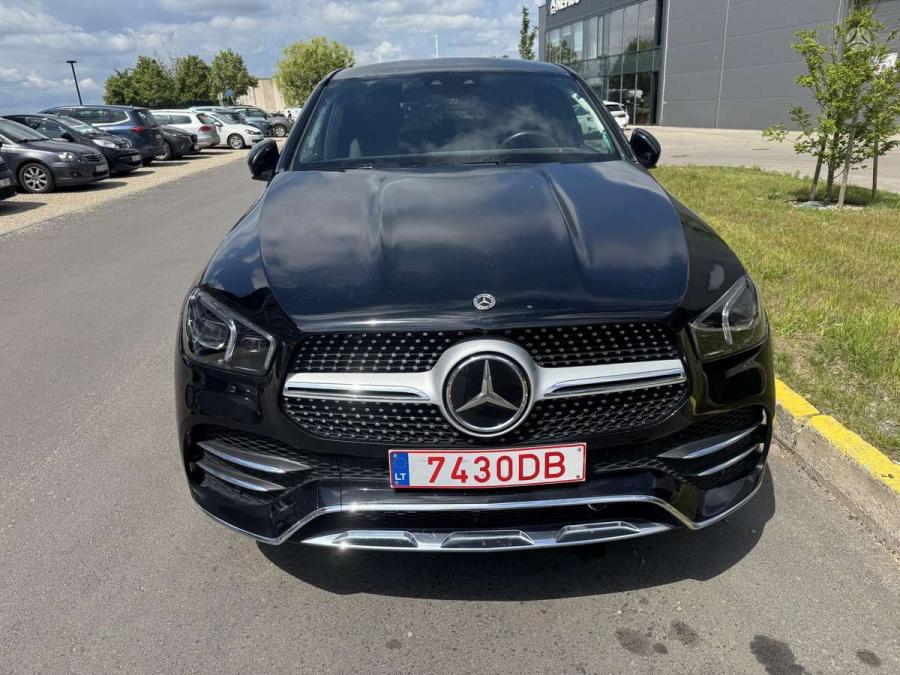 Melns Mercedes-Benz GLE 350 2020 Kauņa, ar dzinēja tilpumu 1.95 L un nobraukumu 114 tūkst. km par 36000 €, foto 3 vietnē AUTOMOTO.COM.LV