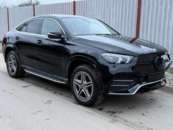 Melns Mercedes-Benz GLE 350 2021 Vilkaviškis, ar dzinēja tilpumu 1.99 L un nobraukumu 42 tūkst. km par 35900 €, foto 1 vietnē AUTOMOTO.COM.LV