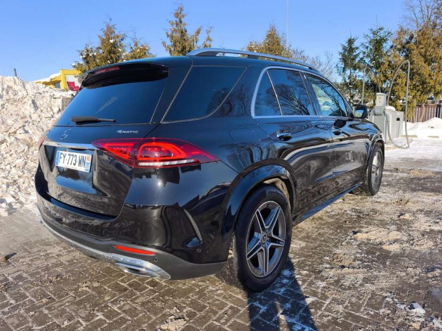 Melns Mercedes-Benz GLE 350 2021 Tauragė, ar dzinēja tilpumu 1.95 L un nobraukumu 120 tūkst. km par 48500 €, foto 5 vietnē AUTOMOTO.COM.LV
