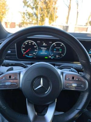Melns Mercedes-Benz GLE 350 2021 Tauragė, ar dzinēja tilpumu 1.95 L un nobraukumu 120 tūkst. km par 48500 €, foto 8 vietnē AUTOMOTO.COM.LV