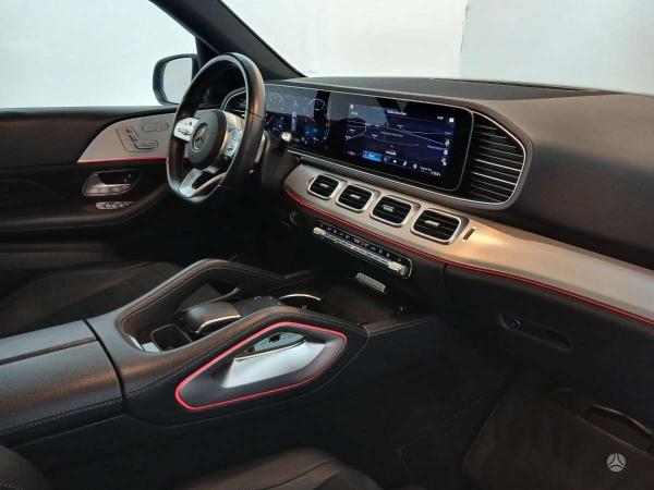 Melns Mercedes-Benz GLE 350 2021 Tukums, ar dzinēja tilpumu 1.95 L un nobraukumu 95 tūkst. km par 52990 €, foto 9 vietnē AUTOMOTO.COM.LV