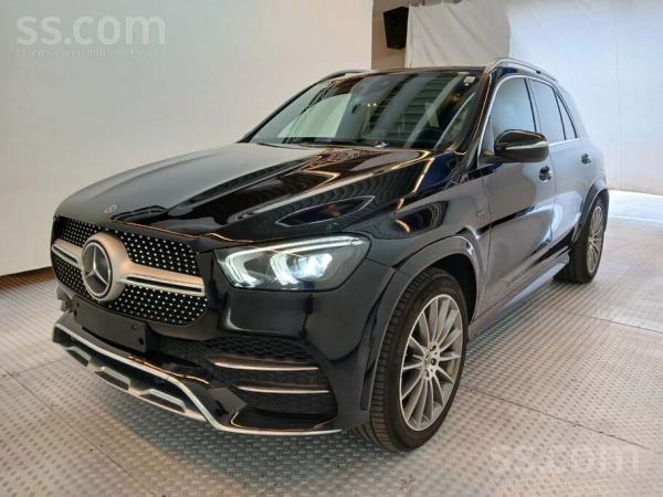 Черный Мерседес ГЛE 350 2021 в Тукумс, объемом двигателя 2.00 л и пробегом 0 тыс. км за 52990 €, фото 1 на AUTOMOTO.COM.LV