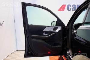 Melns Mercedes-Benz GLE 350 2021 Rīga, ar dzinēja tilpumu 2.00 L un nobraukumu 144 tūkst. km par 45900 €, foto 8 vietnē AUTOMOTO.COM.LV