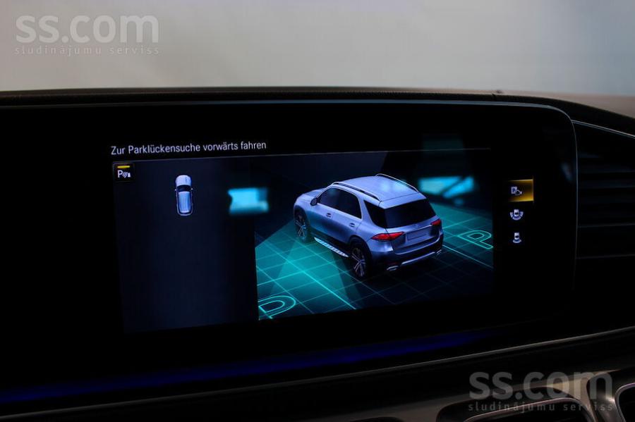 Melns Mercedes-Benz GLE 350 2021 Rīga, ar dzinēja tilpumu 2.00 L un nobraukumu 144 tūkst. km par 45900 €, foto 17 vietnē AUTOMOTO.COM.LV