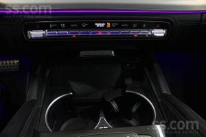 Melns Mercedes-Benz GLE 350 2021 Rīga, ar dzinēja tilpumu 2.00 L un nobraukumu 144 tūkst. km par 45900 €, foto 24 vietnē AUTOMOTO.COM.LV
