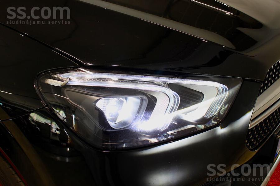 Melns Mercedes-Benz GLE 350 2021 Rīga, ar dzinēja tilpumu 2.00 L un nobraukumu 144 tūkst. km par 45900 €, foto 34 vietnē AUTOMOTO.COM.LV