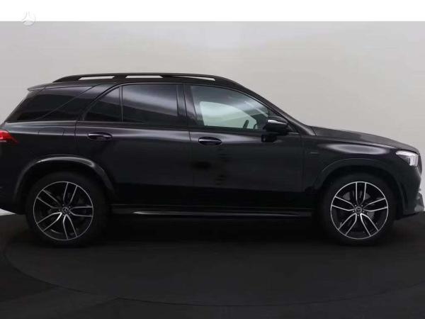 Black Mercedes-Benz GLE 350 2021 in Vilnius, with an engine capacity of 1.95 L and mileage of 224 thousand km for 38800 €, photo 5 on AUTOMOTO.COM.LV