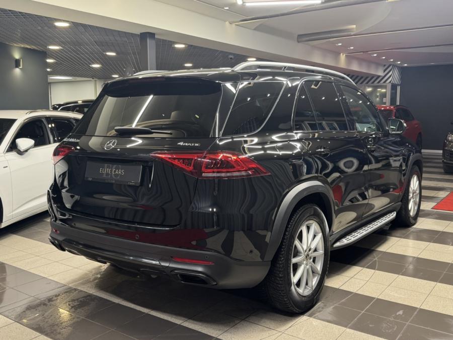 Melns Mercedes-Benz GLE 350 2021 Rīga, ar dzinēja tilpumu 2.00 L un nobraukumu 188 tūkst. km par 34990 €, foto 5 vietnē AUTOMOTO.COM.LV