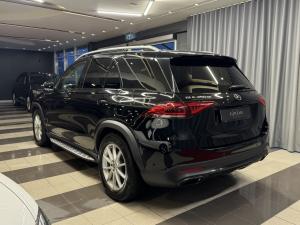 Melns Mercedes-Benz GLE 350 2021 Rīga, ar dzinēja tilpumu 2.00 L un nobraukumu 188 tūkst. km par 34990 €, foto 7 vietnē AUTOMOTO.COM.LV