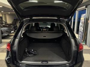 Melns Mercedes-Benz GLE 350 2021 Rīga, ar dzinēja tilpumu 2.00 L un nobraukumu 188 tūkst. km par 34990 €, foto 8 vietnē AUTOMOTO.COM.LV