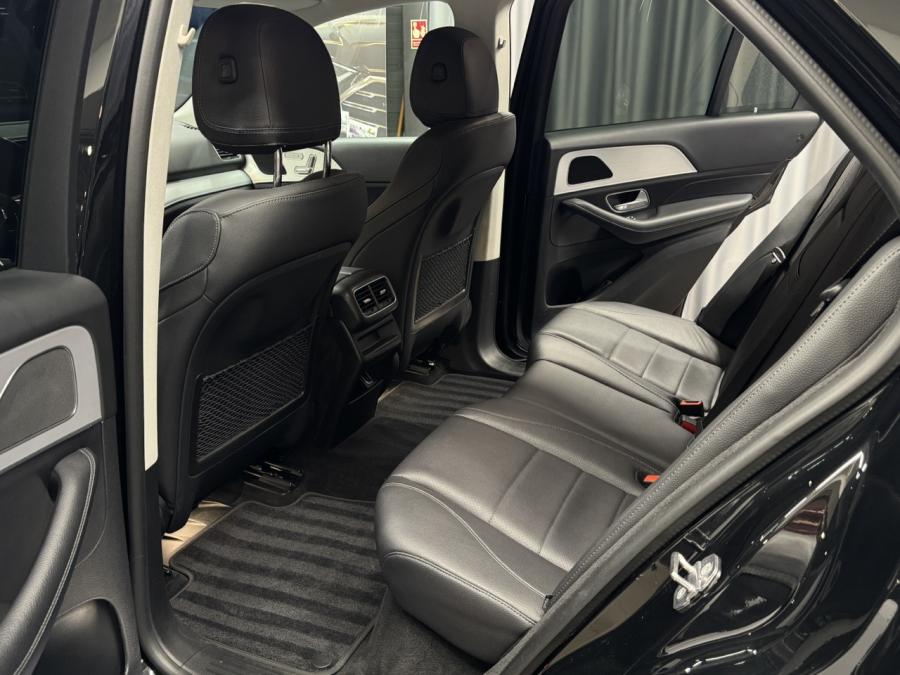 Melns Mercedes-Benz GLE 350 2021 Rīga, ar dzinēja tilpumu 2.00 L un nobraukumu 188 tūkst. km par 34990 €, foto 32 vietnē AUTOMOTO.COM.LV