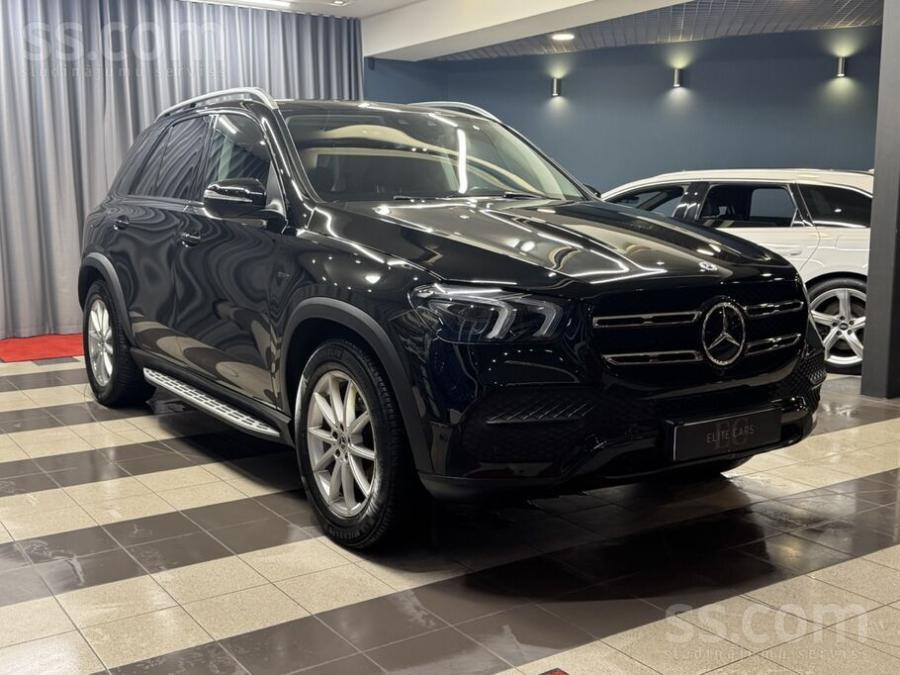Черный Мерседес ГЛE 350 2021 в Рига, объемом двигателя 2.00 л и пробегом 188 тыс. км за 34990 €, фото 4 на AUTOMOTO.COM.LV
