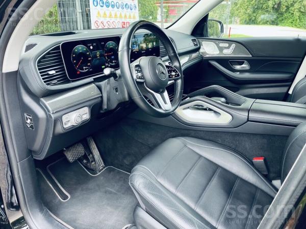 Black Mercedes-Benz GLE 350 2021 in Riga, with an engine capacity of 2.00 L and mileage of 149 thousand km for 38900 €, photo 9 on AUTOMOTO.COM.LV