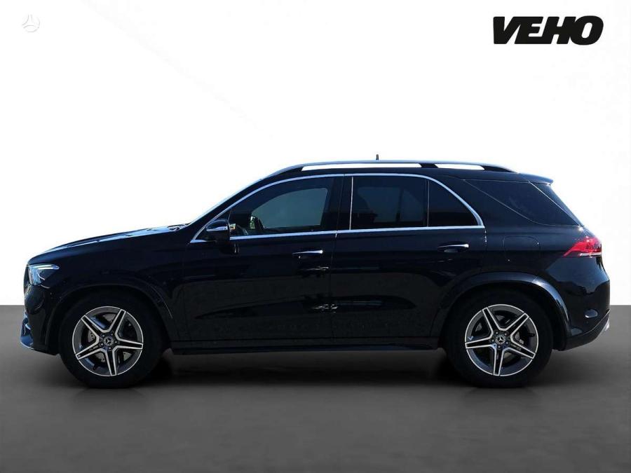 Черный Мерседес ГЛE 350 2022 в Клайпеда, объемом двигателя 1.95 л и пробегом 163 тыс. км за 46500 €, фото 3 на AUTOMOTO.COM.LV