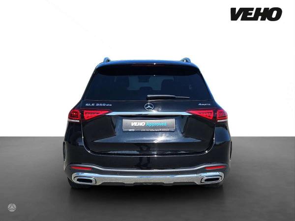Melns Mercedes-Benz GLE 350 2022 Klaipėda, ar dzinēja tilpumu 1.95 L un nobraukumu 163 tūkst. km par 46500 €, foto 4 vietnē AUTOMOTO.COM.LV