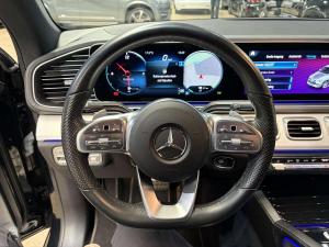 Melns Mercedes-Benz GLE 350 2022 Viļņa, ar dzinēja tilpumu 2.00 L un nobraukumu 169 tūkst. km par 53444 €, foto 6 vietnē AUTOMOTO.COM.LV