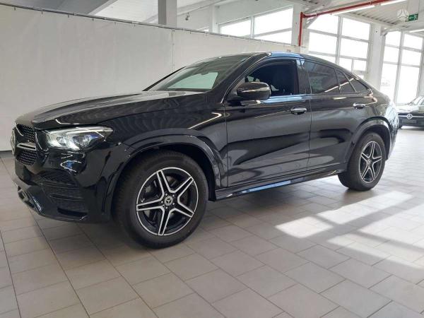 Melns Mercedes-Benz GLE 350 2022 Viļņa, ar dzinēja tilpumu 2.00 L un nobraukumu 163 tūkst. km par 52222 €, foto 7 vietnē AUTOMOTO.COM.LV