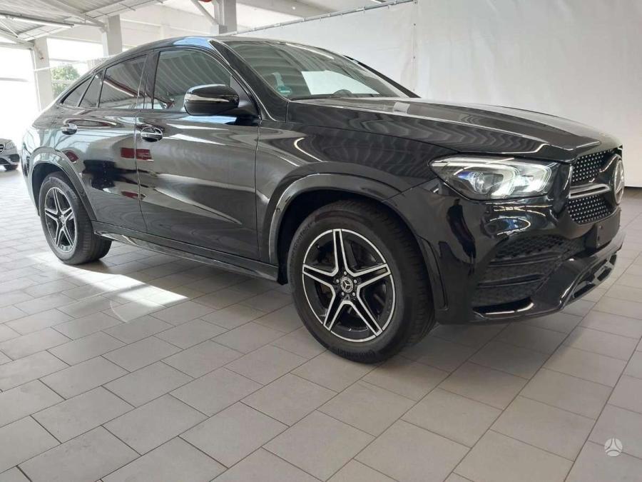 Melns Mercedes-Benz GLE 350 2022 Viļņa, ar dzinēja tilpumu 2.00 L un nobraukumu 163 tūkst. km par 52222 €, foto 9 vietnē AUTOMOTO.COM.LV