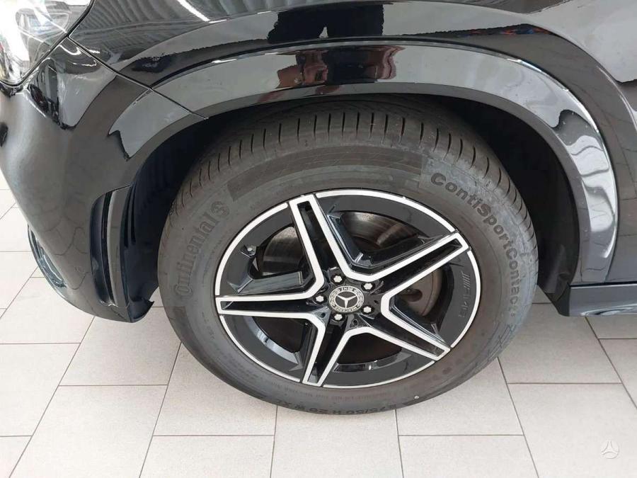 Melns Mercedes-Benz GLE 350 2022 Viļņa, ar dzinēja tilpumu 2.00 L un nobraukumu 163 tūkst. km par 52222 €, foto 12 vietnē AUTOMOTO.COM.LV