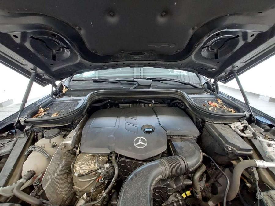 Melns Mercedes-Benz GLE 350 2022 Viļņa, ar dzinēja tilpumu 2.00 L un nobraukumu 163 tūkst. km par 52222 €, foto 21 vietnē AUTOMOTO.COM.LV