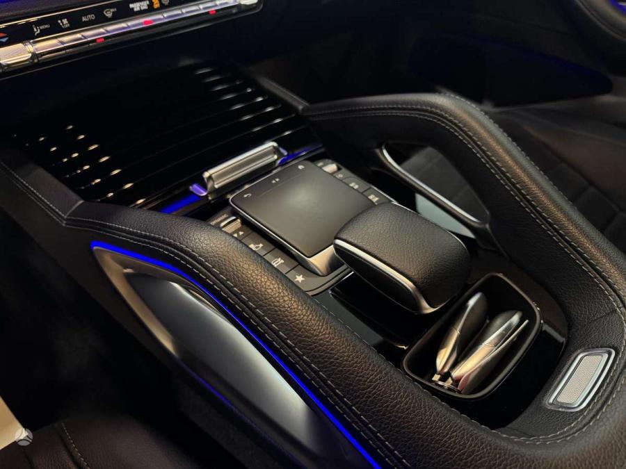 Melns Mercedes-Benz GLE 350 2022 Viļņa, ar dzinēja tilpumu 2.00 L un nobraukumu 163 tūkst. km par 49989 €, foto 14 vietnē AUTOMOTO.COM.LV