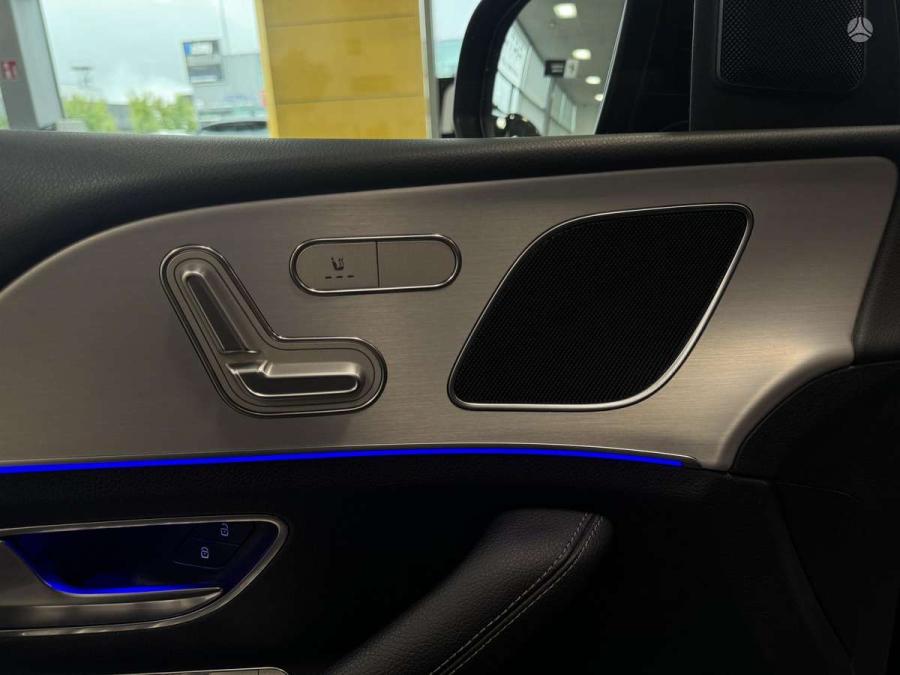 Melns Mercedes-Benz GLE 350 2022 Viļņa, ar dzinēja tilpumu 2.00 L un nobraukumu 163 tūkst. km par 49989 €, foto 17 vietnē AUTOMOTO.COM.LV