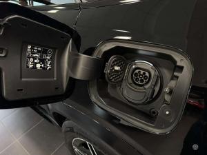 Melns Mercedes-Benz GLE 350 2022 Viļņa, ar dzinēja tilpumu 2.00 L un nobraukumu 163 tūkst. km par 49989 €, foto 37 vietnē AUTOMOTO.COM.LV