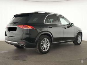 Melns Mercedes-Benz GLE 350 2022 Viļņa, ar dzinēja tilpumu 1.99 L un nobraukumu 104 tūkst. km par 47500 €, foto 7 vietnē AUTOMOTO.COM.LV