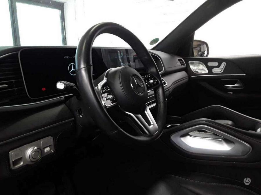 Черный Мерседес ГЛE 350 2022 в Вильнюс, объемом двигателя 1.95 л и пробегом 172 тыс. км за 41777 €, фото 6 на AUTOMOTO.COM.LV
