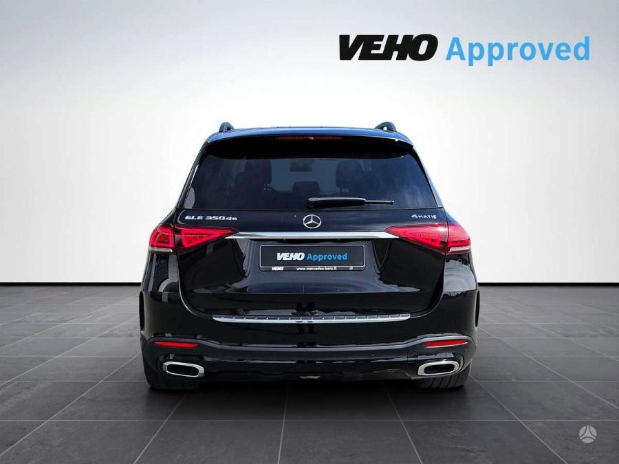 Melns Mercedes-Benz GLE 350 2022 Klaipėda, ar dzinēja tilpumu 1.95 L un nobraukumu 146 tūkst. km par 49900 €, foto 5 vietnē AUTOMOTO.COM.LV