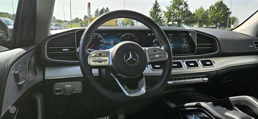Melns Mercedes-Benz GLE 350 2022 Klaipėda, ar dzinēja tilpumu 1.95 L un nobraukumu 146 tūkst. km par 49900 €, foto 26 vietnē AUTOMOTO.COM.LV
