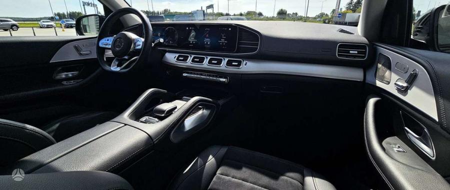 Melns Mercedes-Benz GLE 350 2022 Klaipėda, ar dzinēja tilpumu 1.95 L un nobraukumu 146 tūkst. km par 49900 €, foto 28 vietnē AUTOMOTO.COM.LV