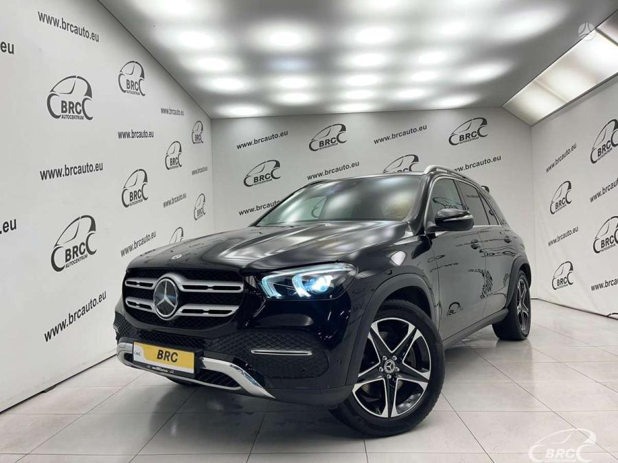 Black Mercedes-Benz GLE 350 2022 in Vilnius, with an engine capacity of 1.95 L and mileage of 152 thousand km for 42840 €, photo 4 on AUTOMOTO.COM.LV