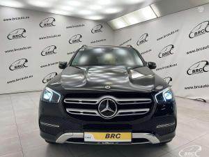 Black Mercedes-Benz GLE 350 2022 in Vilnius, with an engine capacity of 1.95 L and mileage of 152 thousand km for 42840 €, photo 6 on AUTOMOTO.COM.LV