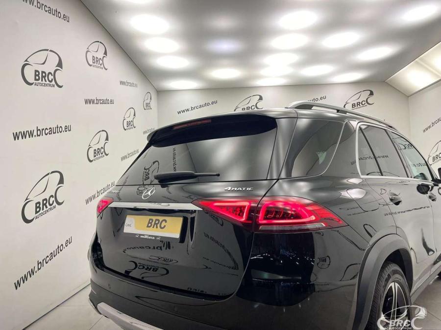 Black Mercedes-Benz GLE 350 2022 in Vilnius, with an engine capacity of 1.95 L and mileage of 152 thousand km for 42840 €, photo 11 on AUTOMOTO.COM.LV