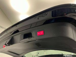 Black Mercedes-Benz GLE 350 2022 in Vilnius, with an engine capacity of 1.95 L and mileage of 152 thousand km for 42840 €, photo 14 on AUTOMOTO.COM.LV
