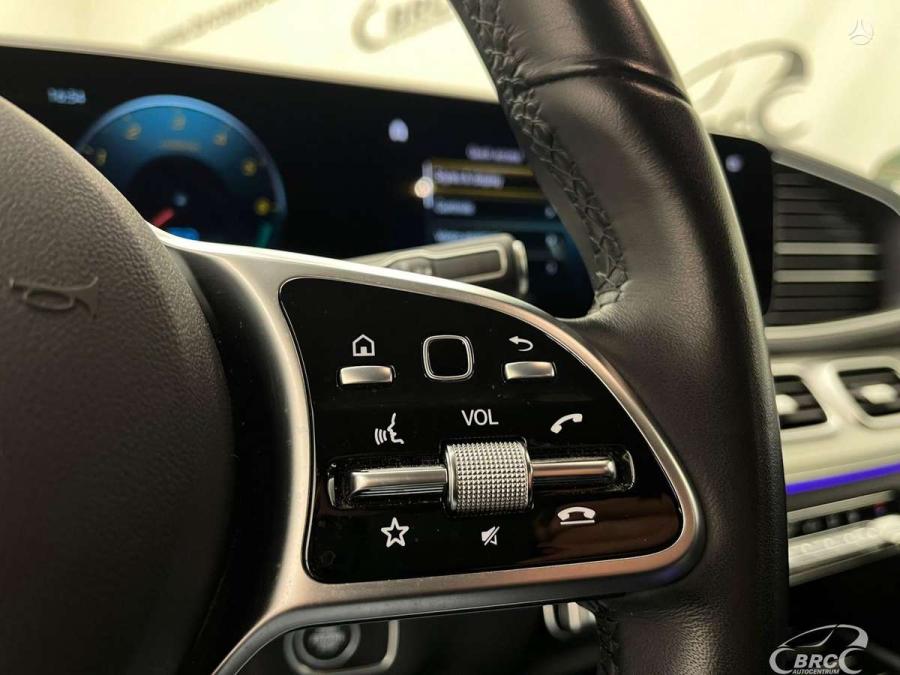 Black Mercedes-Benz GLE 350 2022 in Vilnius, with an engine capacity of 1.95 L and mileage of 152 thousand km for 42840 €, photo 24 on AUTOMOTO.COM.LV