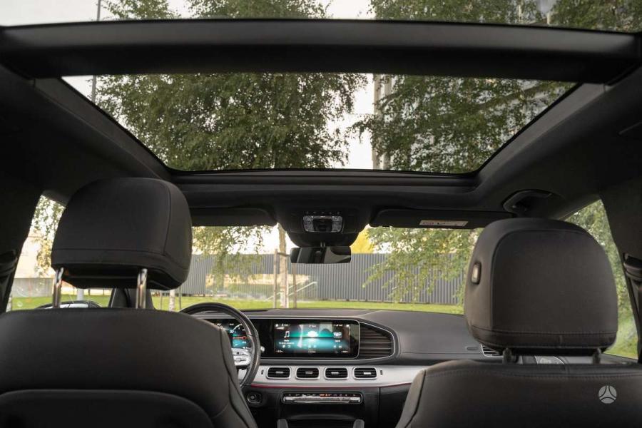 Melns Mercedes-Benz GLE 350 2022 Viļņa, ar dzinēja tilpumu 1.95 L un nobraukumu 155 tūkst. km par 49950 €, foto 15 vietnē AUTOMOTO.COM.LV
