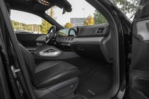 Melns Mercedes-Benz GLE 350 2022 Viļņa, ar dzinēja tilpumu 1.95 L un nobraukumu 155 tūkst. km par 49950 €, foto 17 vietnē AUTOMOTO.COM.LV