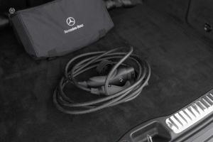 Melns Mercedes-Benz GLE 350 2022 Viļņa, ar dzinēja tilpumu 1.95 L un nobraukumu 155 tūkst. km par 49950 €, foto 24 vietnē AUTOMOTO.COM.LV