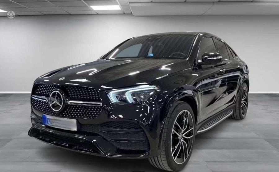 Black Mercedes-Benz GLE 350 2023 in Vilnius, with an engine capacity of 0.24 L and mileage of 45 thousand km for 82000 €, photo 1 on AUTOMOTO.COM.LV