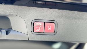 Черный Мерседес ГЛE 350 2023 в Тельшяй, объемом двигателя 1.99 л и пробегом 67 тыс. км за 63500 €, фото 45 на AUTOMOTO.COM.LV