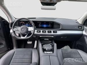Black Mercedes-Benz GLE 350 2023 in Riga, with an engine capacity of 2.00 L and mileage of 24 thousand km for 67950 €, photo 8 on AUTOMOTO.COM.LV