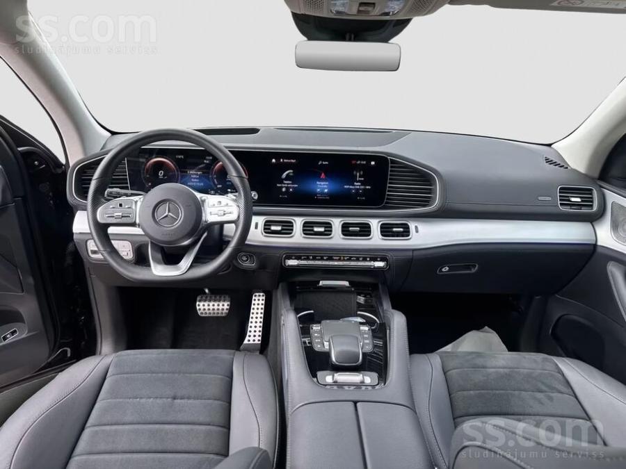 Black Mercedes-Benz GLE 350 2023 in Riga, with an engine capacity of 2.00 L and mileage of 24 thousand km for 67950 €, photo 8 on AUTOMOTO.COM.LV