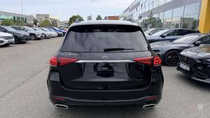 Черный Мерседес ГЛE 350 2023 в Вильнюс, объемом двигателя 2.00 л и пробегом 163 тыс. км за 49989 €, фото 39 на AUTOMOTO.COM.LV