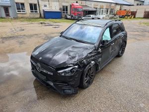 Melns Mercedes-Benz GLE 350 2023 Alīta, ar dzinēja tilpumu 2.00 L un nobraukumu 102 tūkst. km par 47650 €, foto 5 vietnē AUTOMOTO.COM.LV