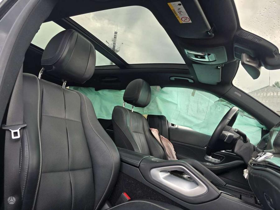 Melns Mercedes-Benz GLE 350 2023 Alīta, ar dzinēja tilpumu 2.00 L un nobraukumu 102 tūkst. km par 47650 €, foto 20 vietnē AUTOMOTO.COM.LV
