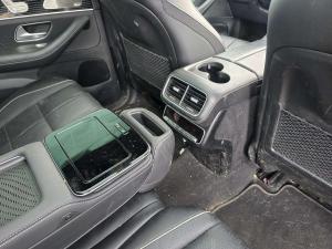 Melns Mercedes-Benz GLE 350 2023 Alīta, ar dzinēja tilpumu 2.00 L un nobraukumu 102 tūkst. km par 47650 €, foto 25 vietnē AUTOMOTO.COM.LV