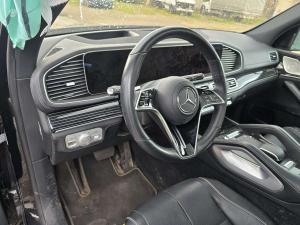 Melns Mercedes-Benz GLE 350 2023 Alīta, ar dzinēja tilpumu 2.00 L un nobraukumu 102 tūkst. km par 47650 €, foto 28 vietnē AUTOMOTO.COM.LV